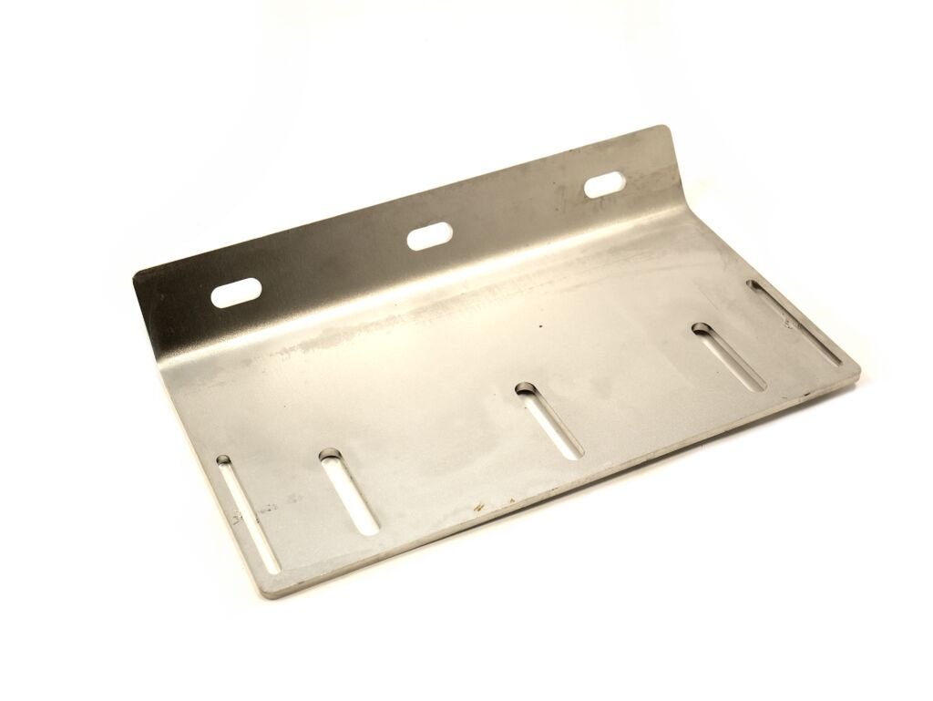 Front mudguard bracket, 1-fold edged | Feldbinder Spezialfahrzeugwerke GmbH